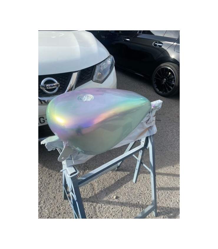 Oil Shift effect paint - chameleon mirror effect