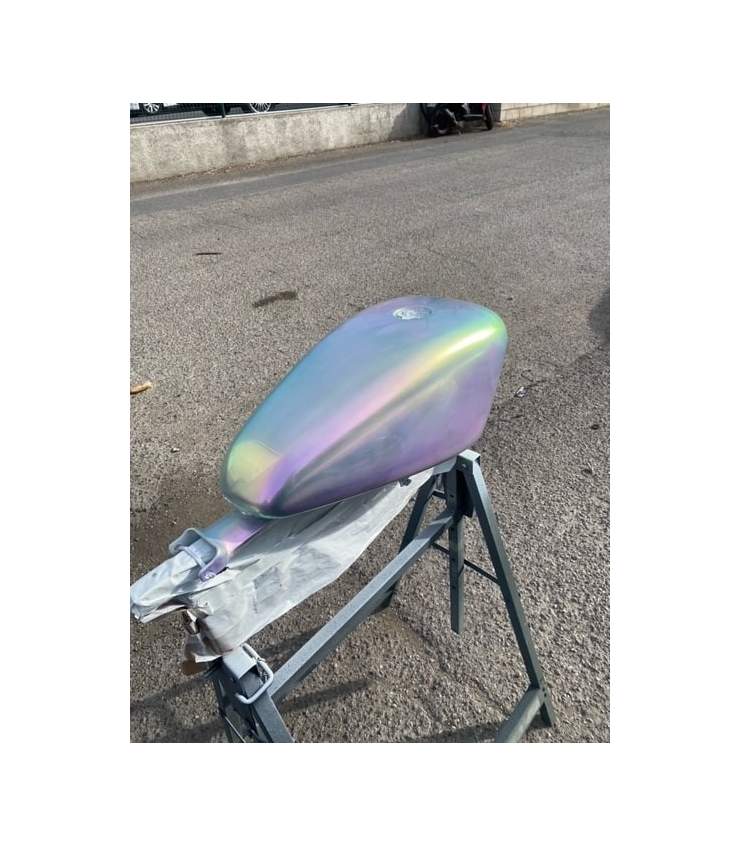 Oil Shift effect paint - chameleon mirror effect